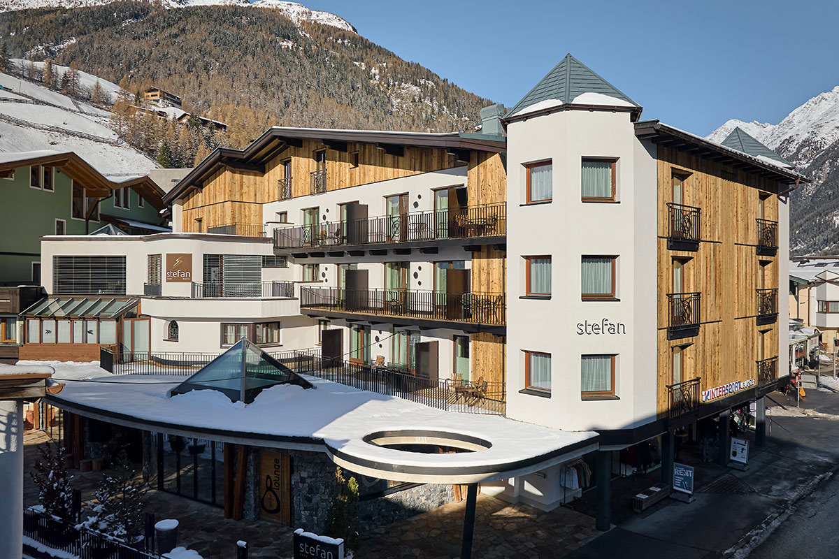 Hotel im Zentrum von Sölden - Hotel Sölden bei der Seilbahn - 4 Sterne ...